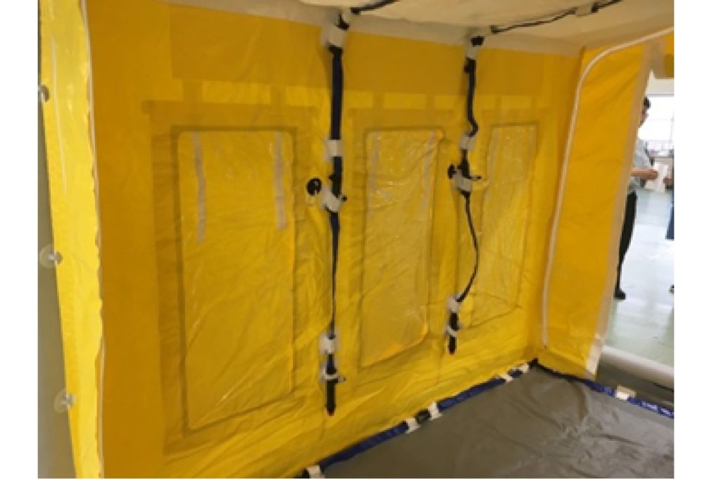 除染対応型エアテント「除染シャワーテントシステム」 | 太陽工業株式会社