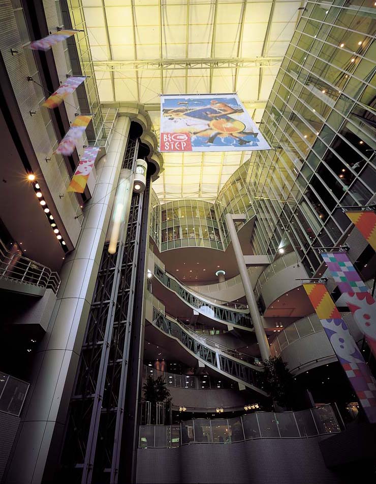 big step | Taiyo Kogyo Corporation