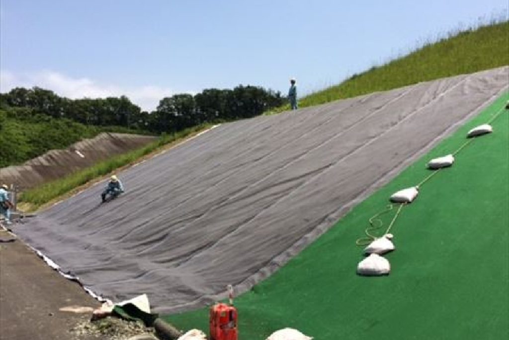 Capping method -rainwater infiltration prevention- | Taiyo Kogyo ...